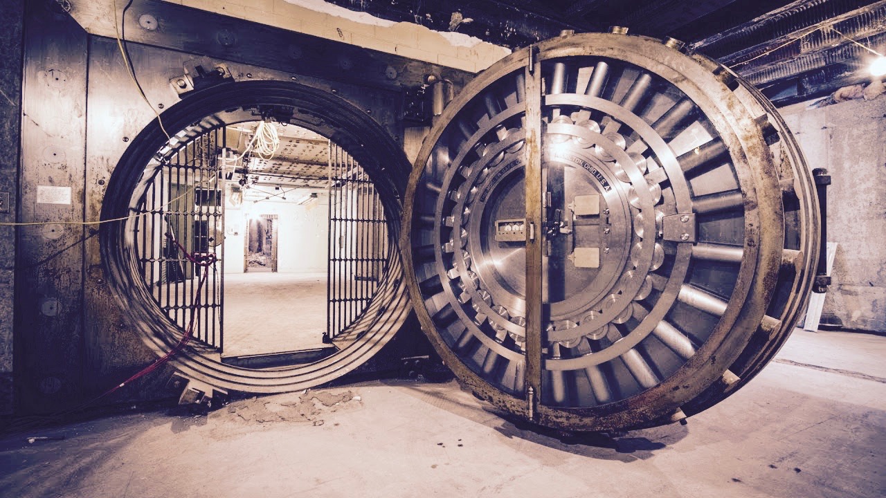 The Art of Financial Hacking - Paolo Cirio & Brett Scott | Kaaitheater